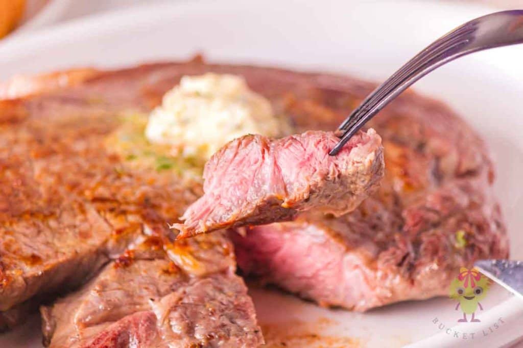 Ribeye vs New York strip steak - The Kitchen Bucket List