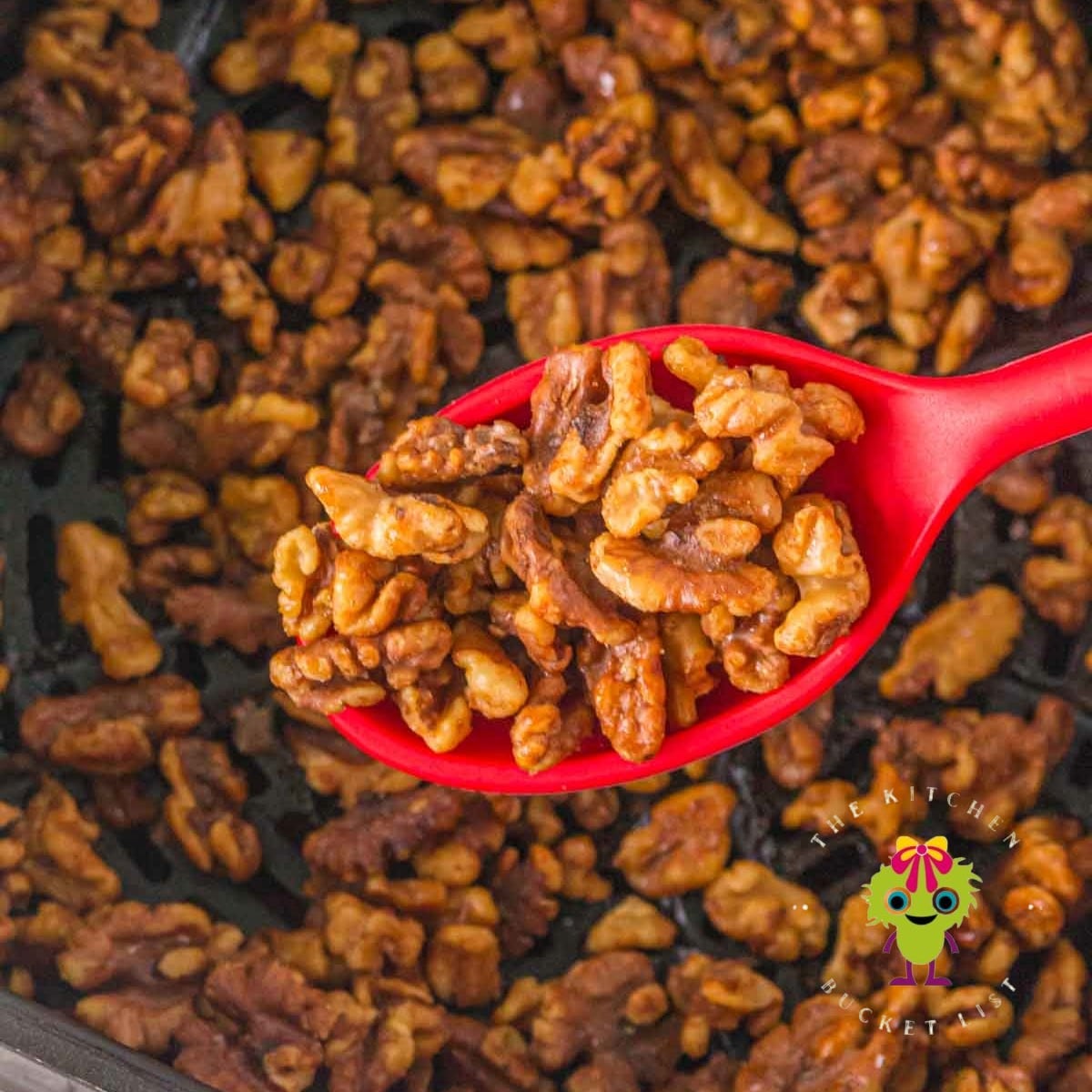 Roasted walnuts - The Kitchen Bucket List
